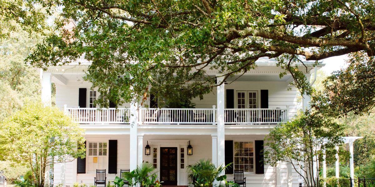 TravelPulse Recognizes Inn Upon Moon River | Olde English District